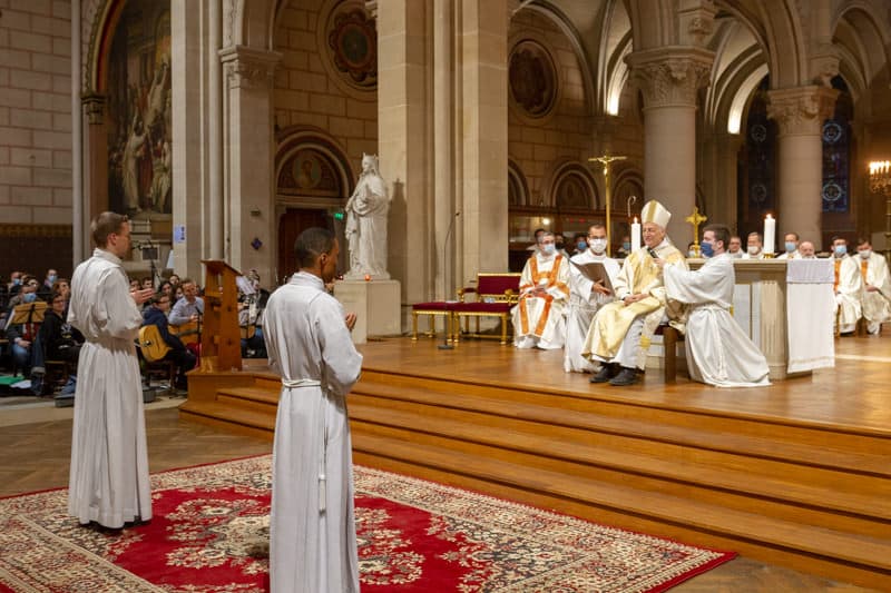 Ordination de Kevin Anastase et Jean-Charles Pellen | Paroisse Saint ...